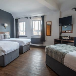 Welcome to Y CLUB - Manchester city centres largest and friendliest ...